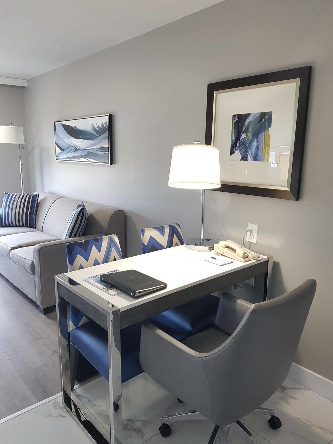 SPARK BY HILTON TORONTO AIRPORT HOTEL